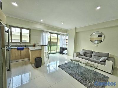 Corotos | Apartamento en Alquiler Amueblado en gazcue cerca